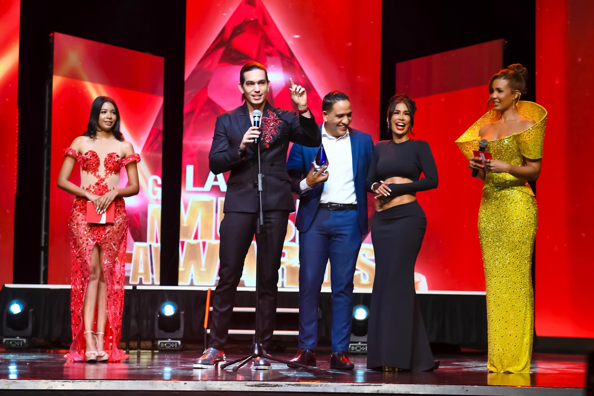 Premios Glamour Music Awards 2025 celebra su gala al estilo Hollywood ...