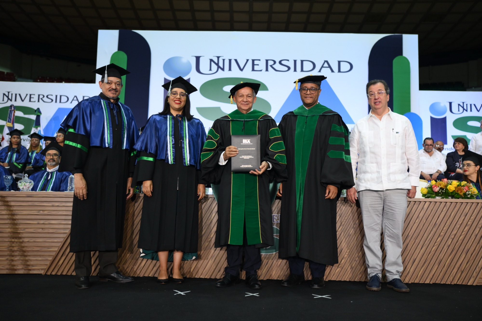 Universidad ISA honra el legado en inclusión financiera y compromiso ...